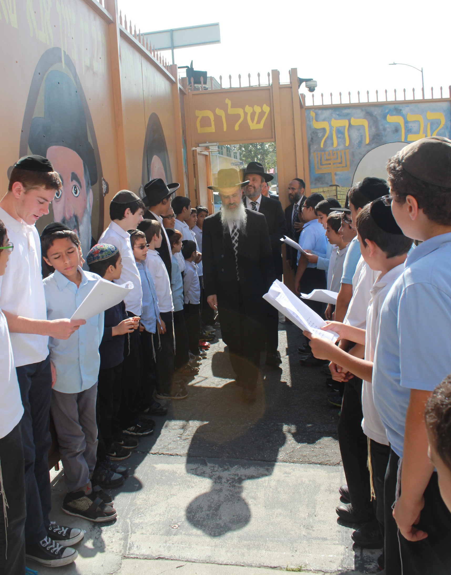 HaRav HaGaon R’ Avraham Yosef Visits Tashbar - Tashbar Sephardic ...